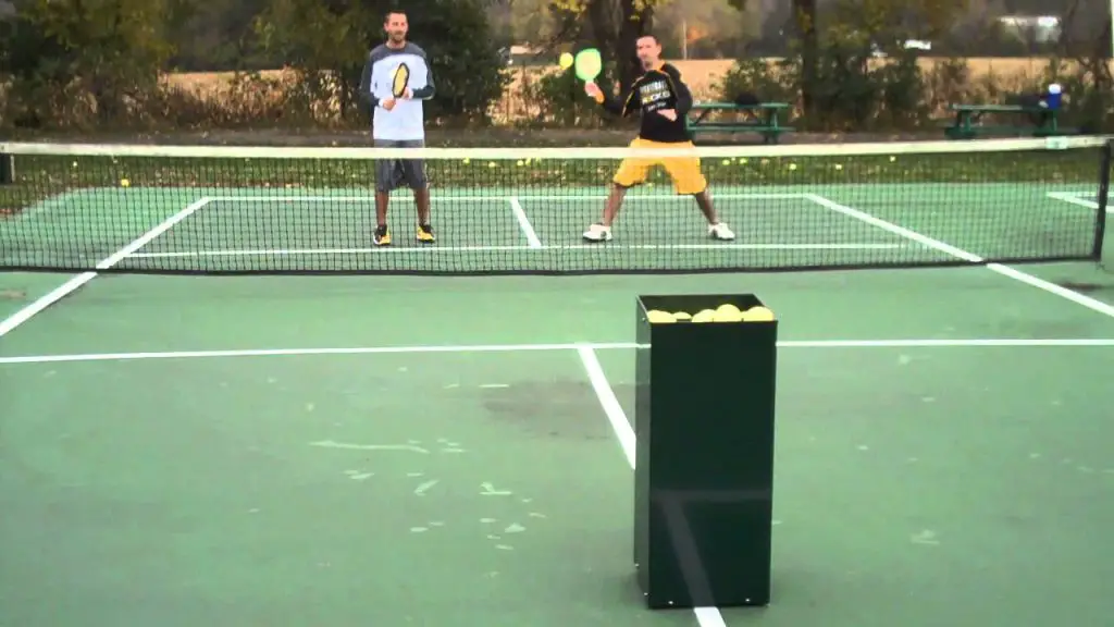 What is a Dink in Pickleball: Why, When & How to Dink?